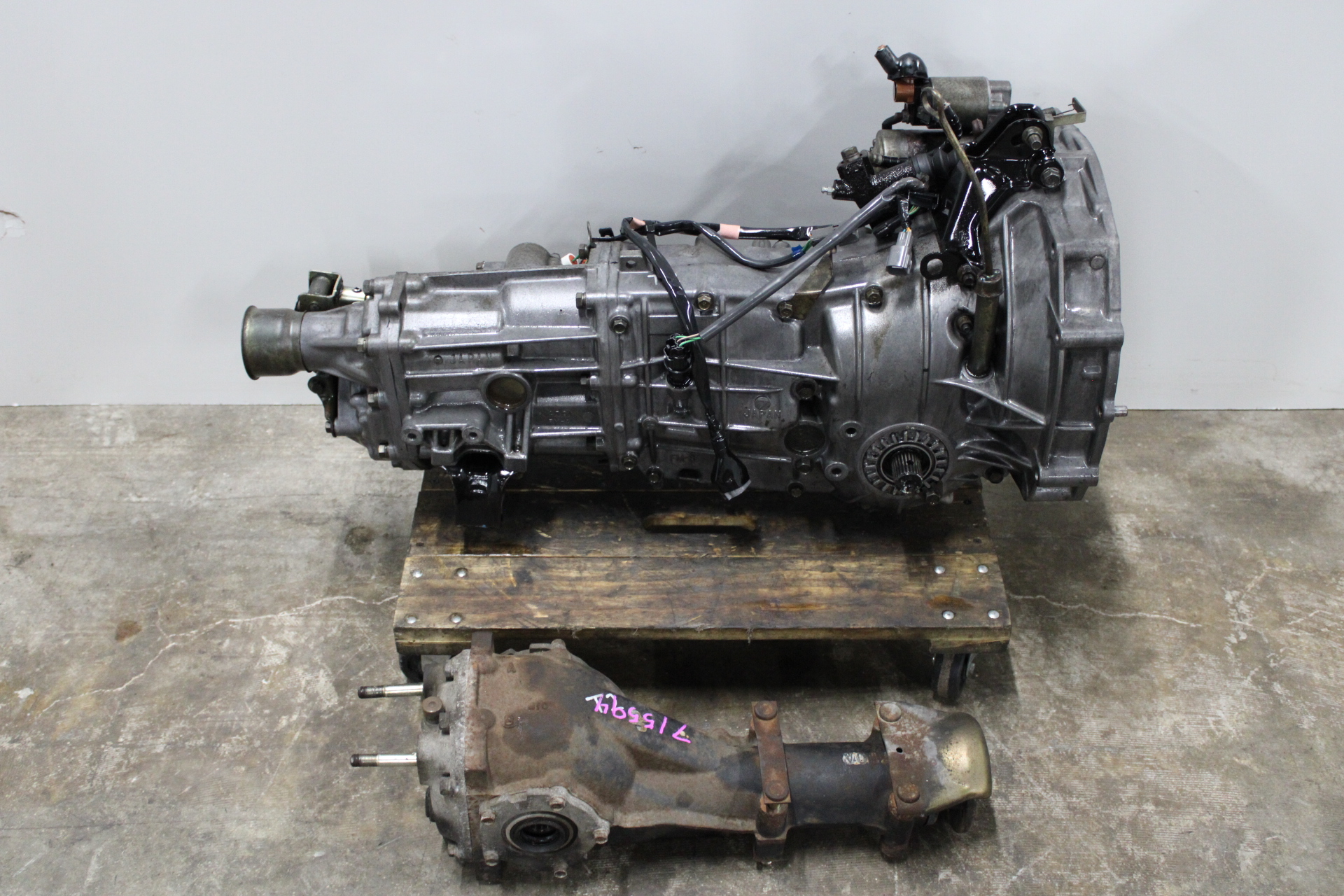 JDM 2002-2005 SUBARU IMPREZA WRX 5SPEED M/T WITH REAR DIFF AXLE-MALE ...